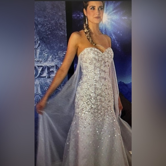 Alfred Angelo | Dresses | Alfred Angelo Disney Fairytale Wedding | Poshmark